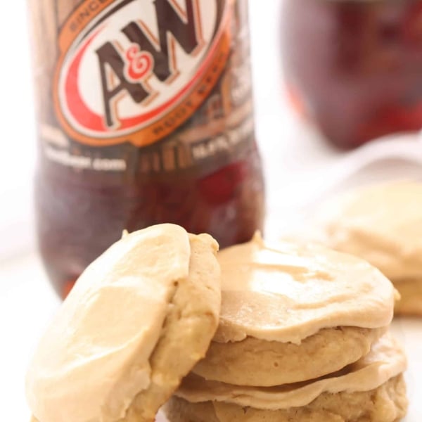 Root Beer Float Cookies Recipe - Six Sisters' Stuff