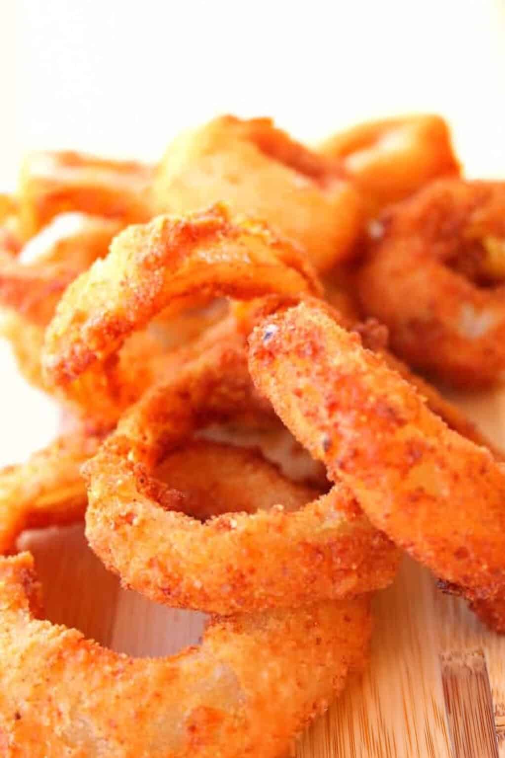 Restaurant-Style Onion Rings Recipe - Six Sisters' Stuff
