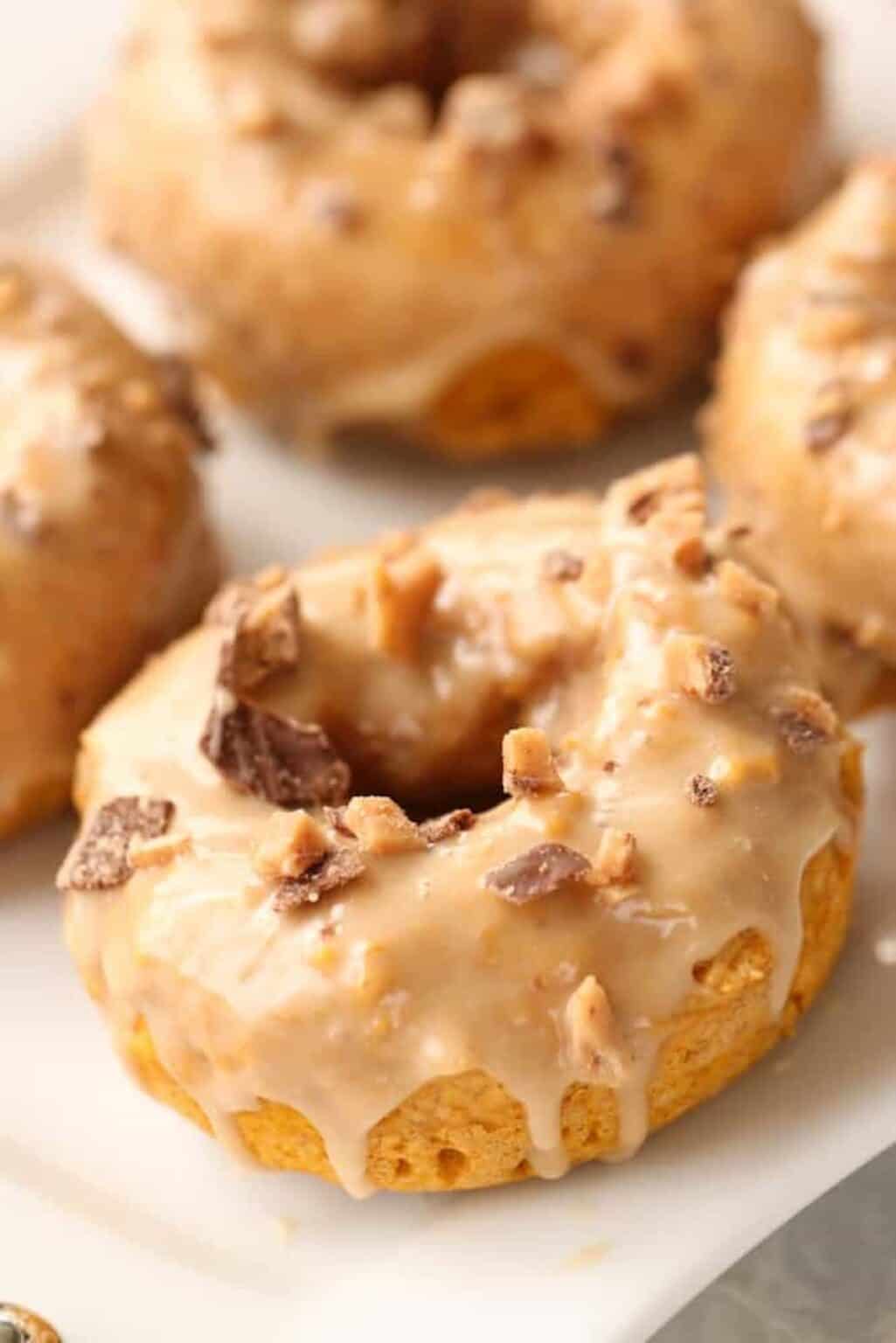 Buttermilk Pumpkin Donuts with Maple Glaze - Six Sisters' Stuff