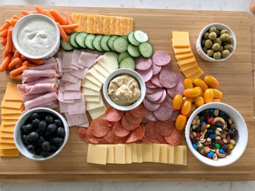 How To Make A Kid-Friendly Charcuterie Board - Six Sisters' Stuff