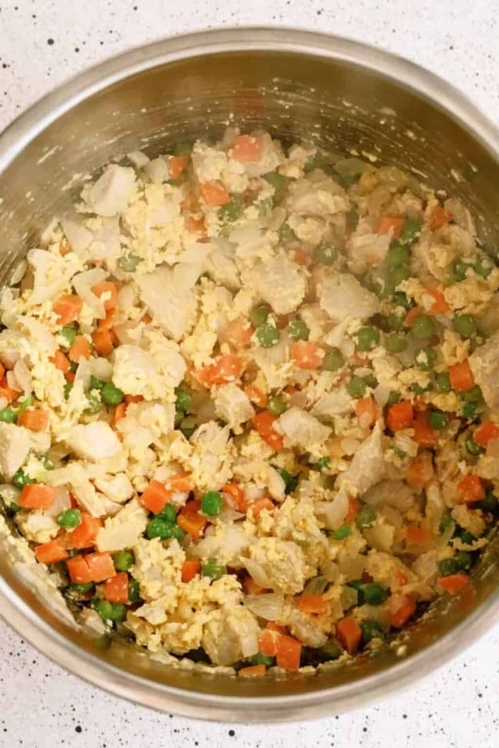 Instant Pot Chicken Fried Rice Recipe - Six Sisters' Stuff
