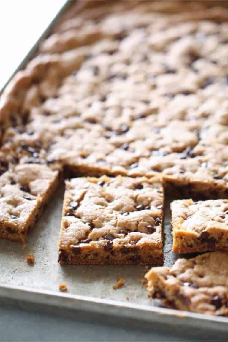 Sheet Pan Chocolate Chip Cookie Bars Recipe - Six Sisters' Stuff