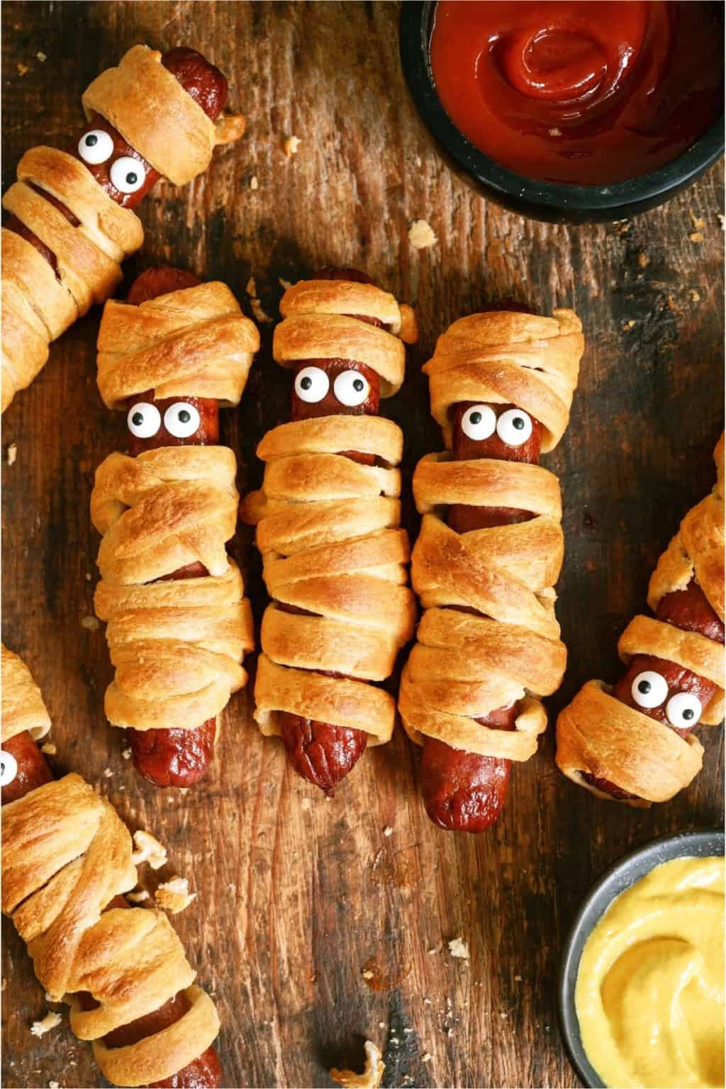 Halloween Mummy Dogs Recipe - Six Sisters' Stuff