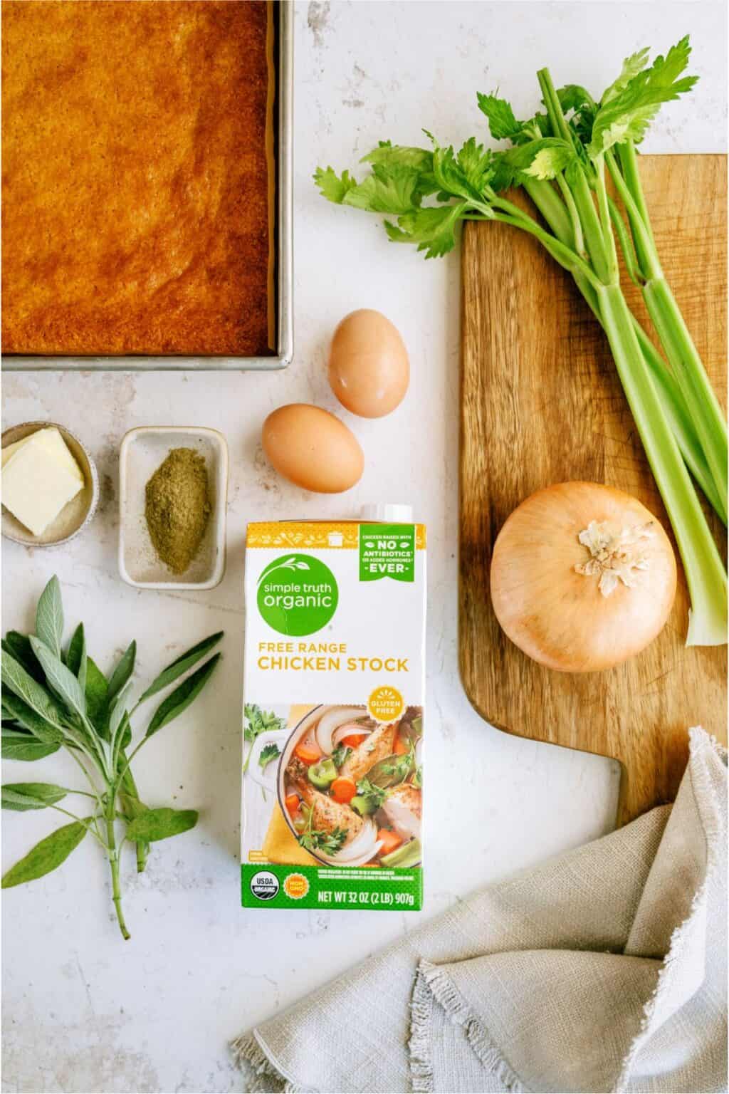 Homemade Cornbread Dressing Recipe - Six Sisters' Stuff