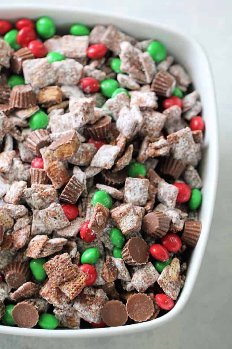 Christmas Reindeer Chex Mix Recipe - Six Sisters' Stuff