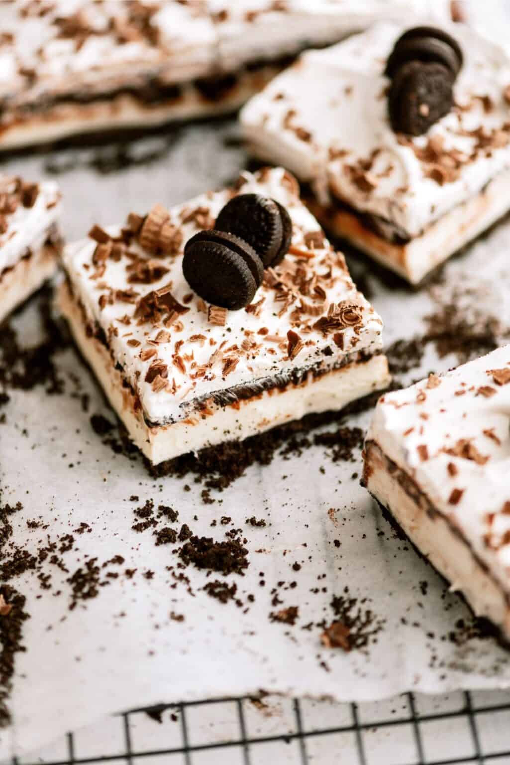 Oreo Ice Cream Cake Dessert Recipe - SIx Sisters Stuff