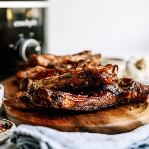 St. Louis Slow Cooker Ribs Recipe - Six Sisters' Stuff