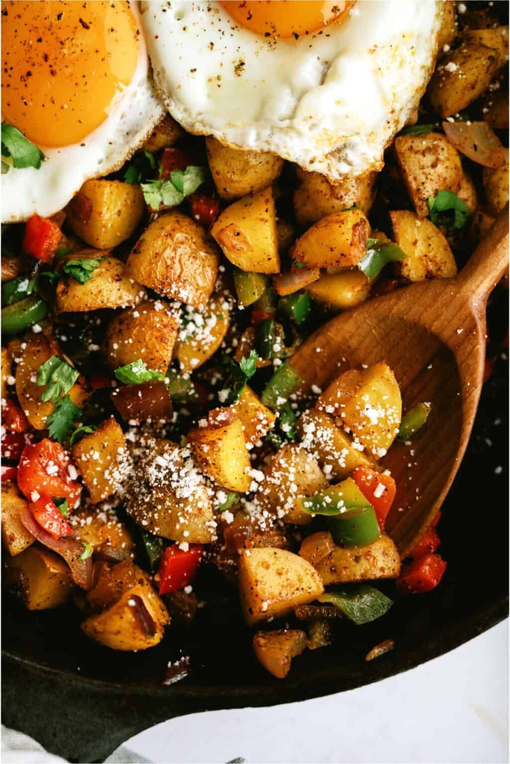 Breakfast Potatoes Recipe - Six Sisters' Stuff