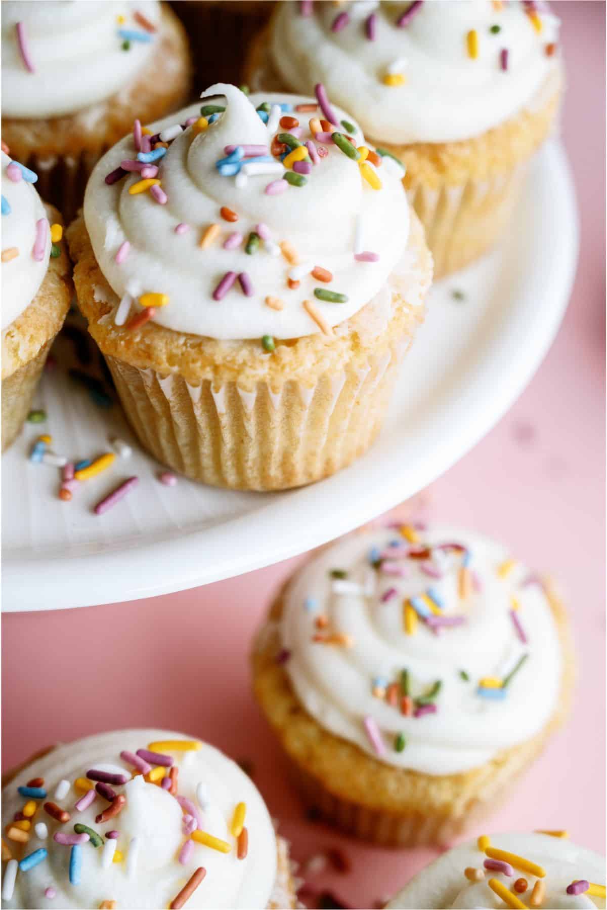Easy Vanilla Cupcake Recipe (from scratch!)