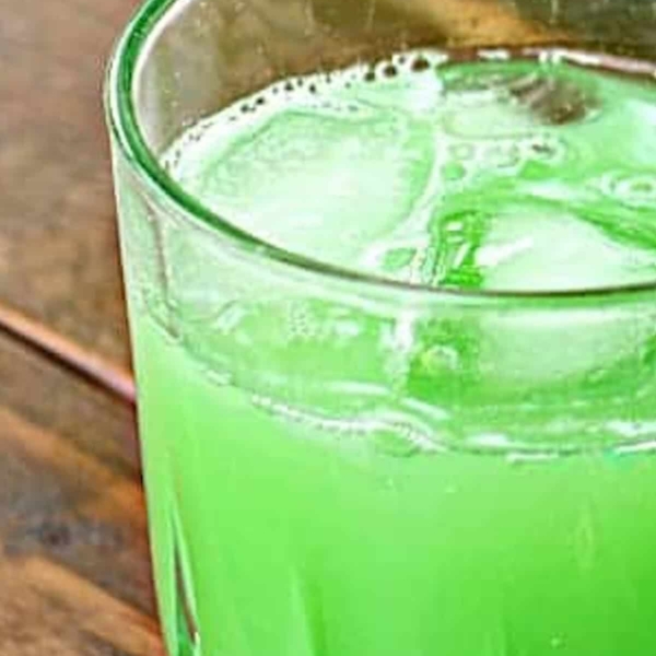 Evergreen Party Punch Recipe - Six Sisters' Stuff