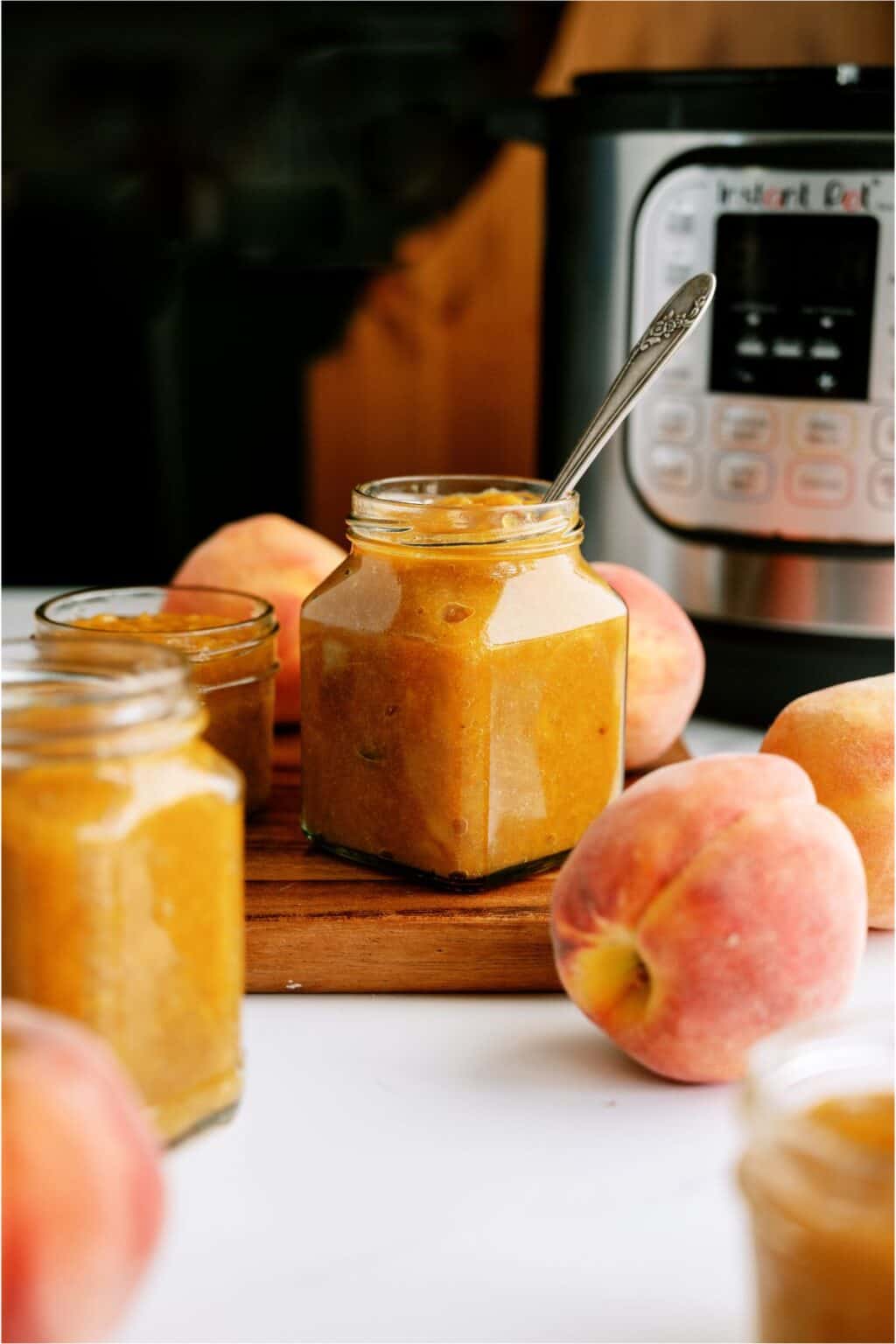Peach Preserves Recipe - Six Sisters' Stuff