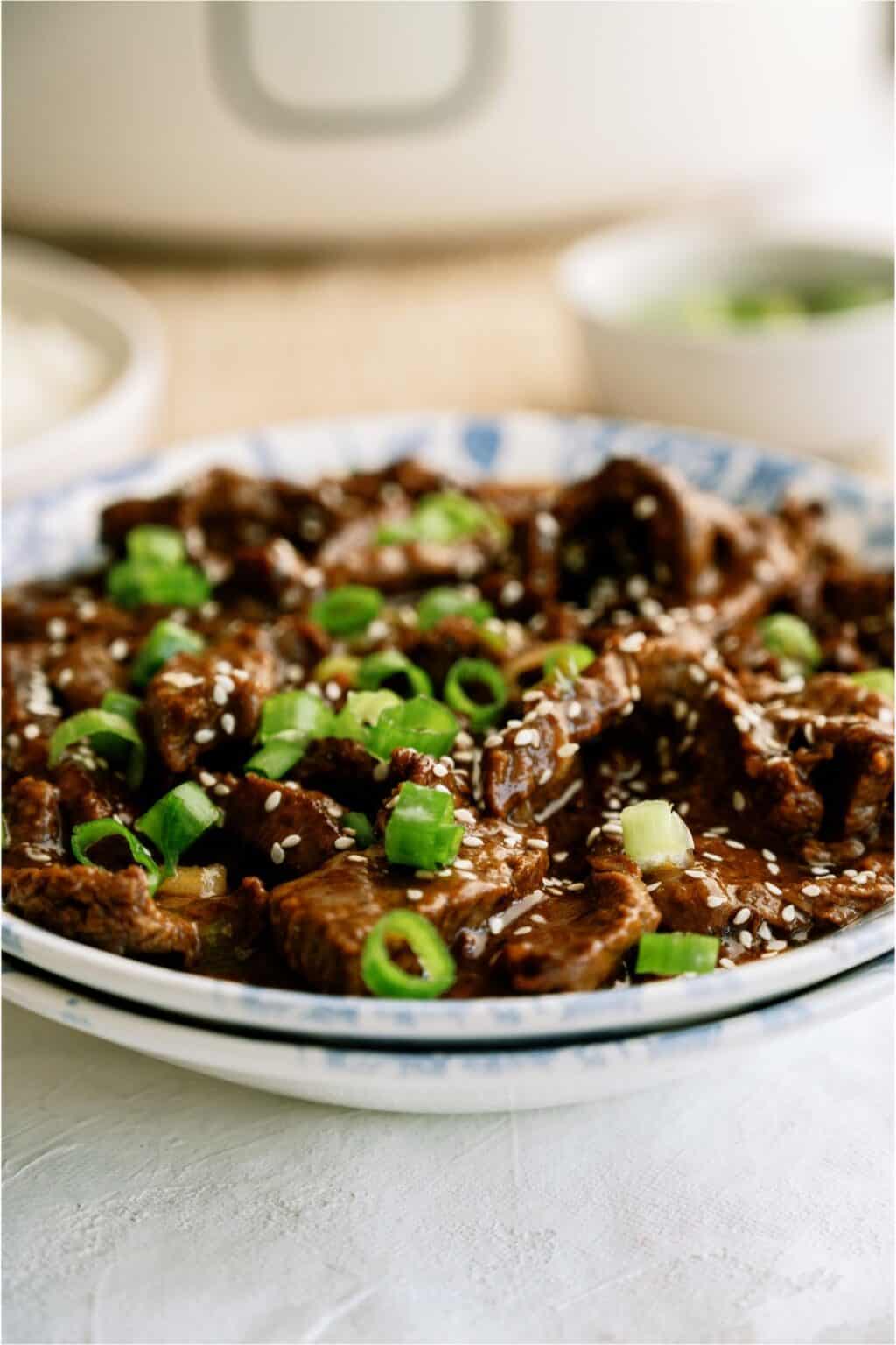 Slow Cooker Korean Beef Recipe- Six Sisters' Stuff
