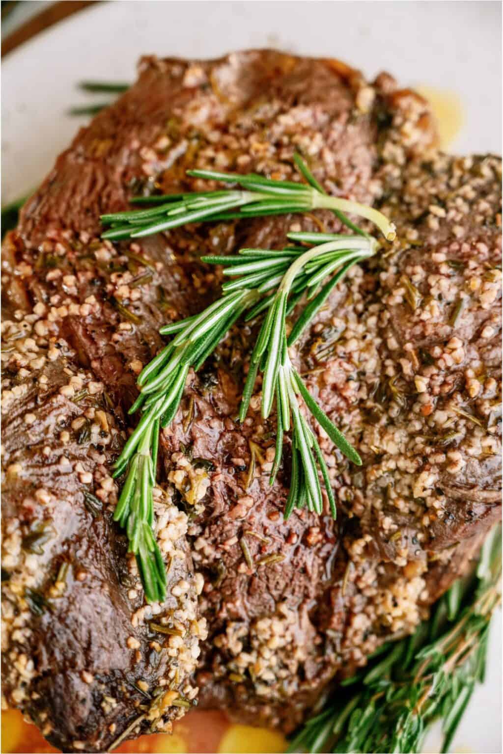 Garlic Butter Beef Roast Recipe - Six Sisters' Stuff