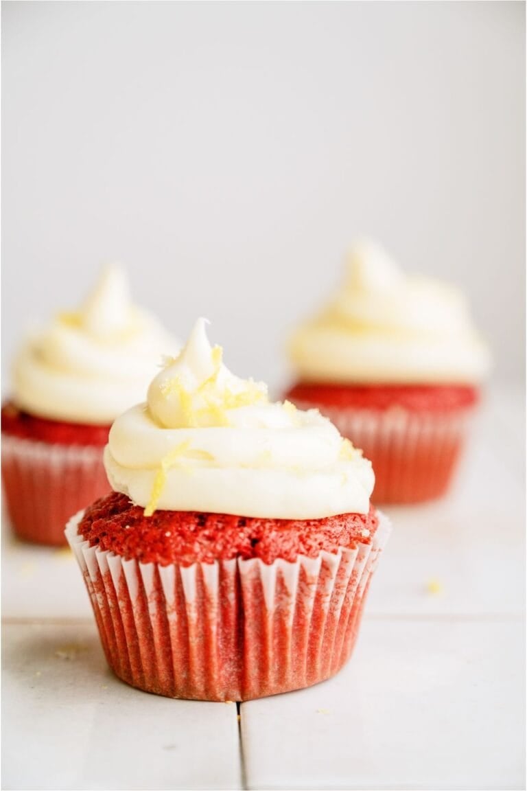 Red Velvet Cupcakes Recipe - Six Sisters' Stuff