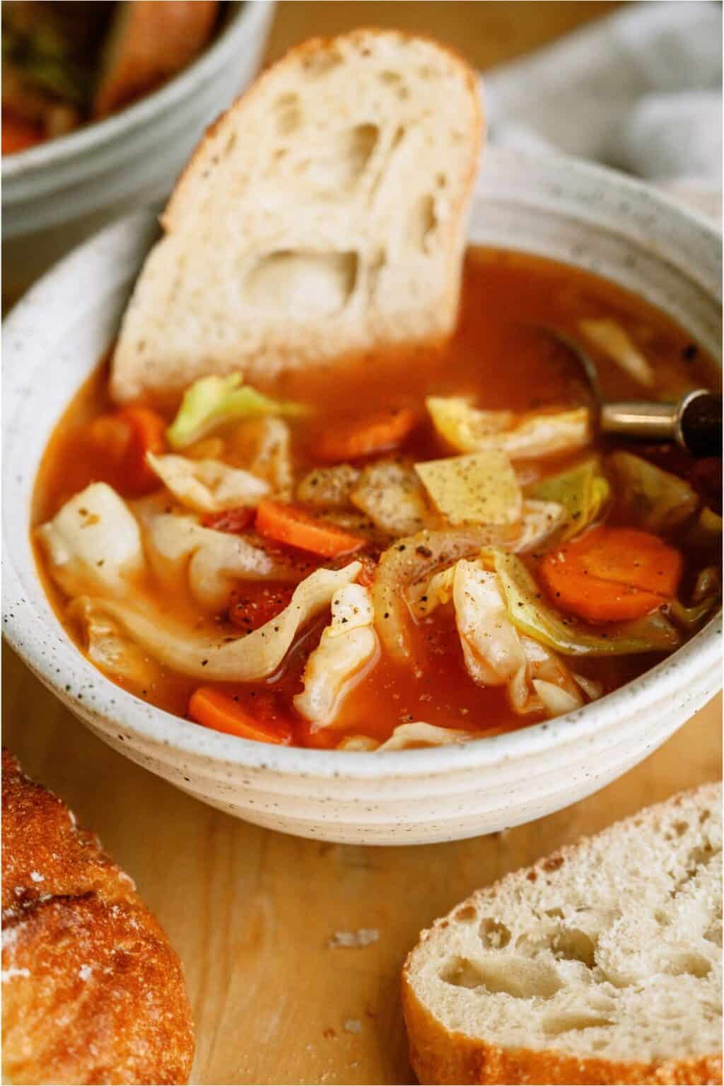 Easy Cabbage Soup Recipe - Six Sisters' Stuff