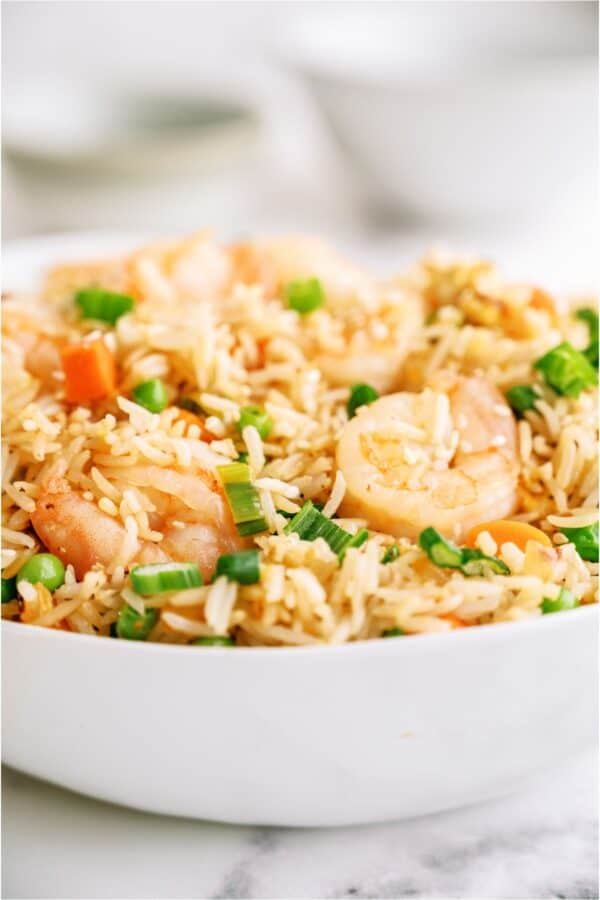 Easy Shrimp Fried Rice Recipe - Six Sisters' Stuff