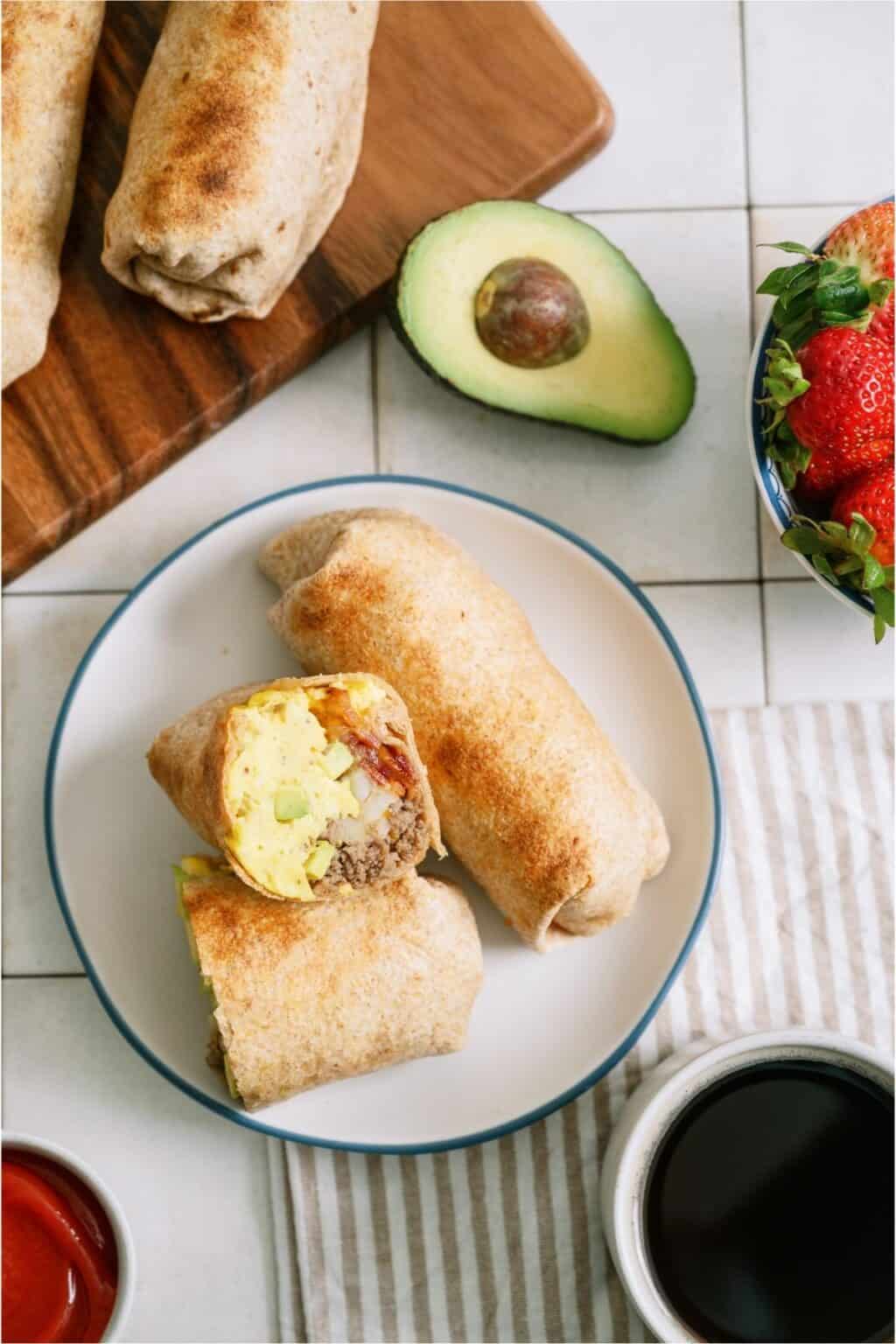 Loaded Breakfast Burritos Recipe - Six Sisters' Stuff