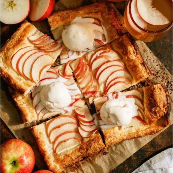 Easy Apple Tart With Puff Pastry Recipe - Six Sisters' Stuff